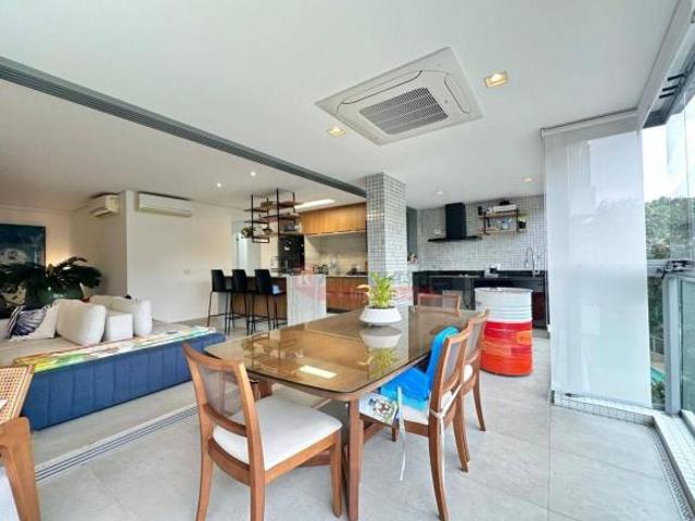 Apartamento Duplex Módulo 5 com 189 m²