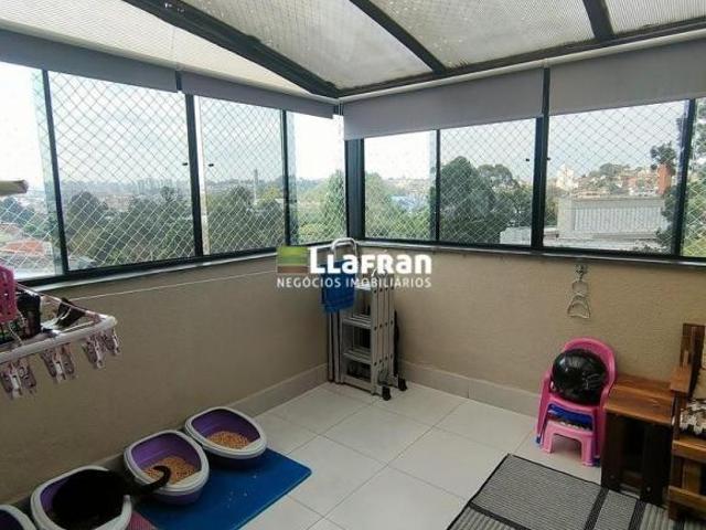 Apartamento duplex no Crescer Taboão Park