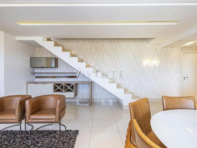 APARTAMENTO DUPLEX NO ÁGUA VERDE, IMÓVEL COM MÓVEI