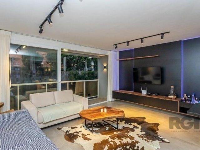 Apartamento DUPLEX no bairro Chácara das Pedras de 2 dormitórios e 2 vagas