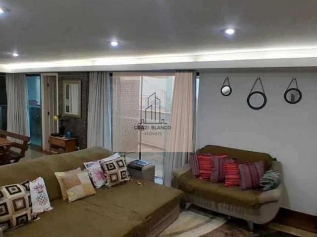 Apartamento duplex no Edifício Mônaco destaca se pelos seus 240 m²