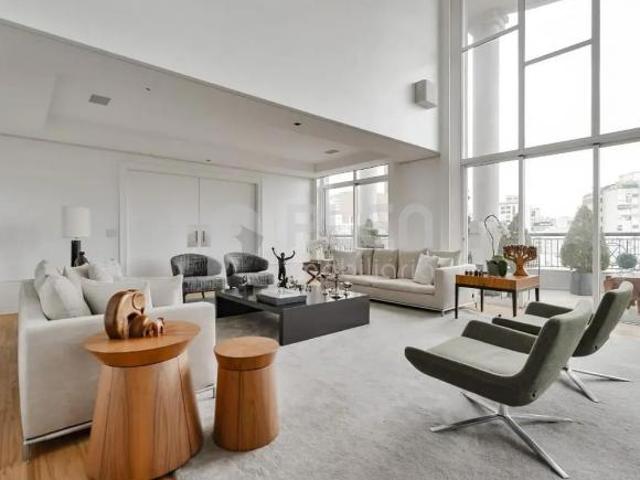 Apartamento Duplex no Jardim América com 650m², 4 Suítes e 6 Vagas à venda, São Paulo, SP