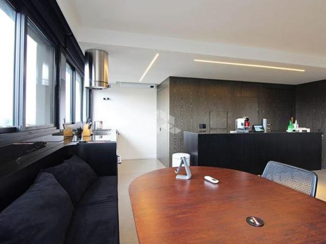 Apartamento dúplex no último anda do Edifício NY205