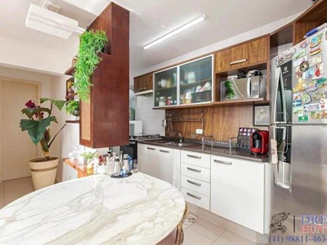 Apartamento Duplex Semi mobiliado, 2 Quartos 1 suíte, 2 vagas paralelas, Bairro Centro/Batel