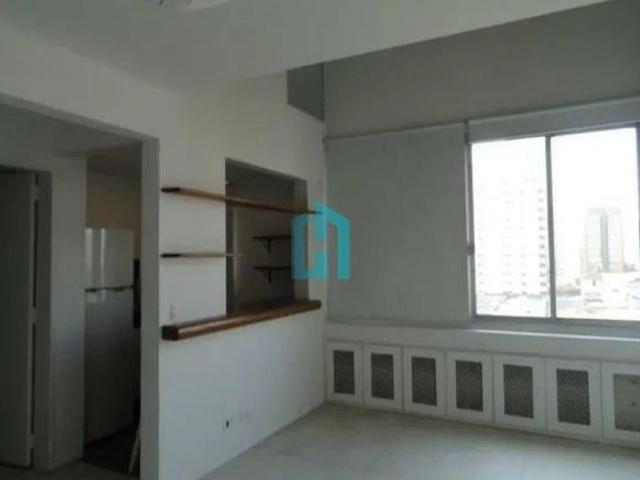 Apartamento duplex, semi mobiliado, com 1 dormitório e 1 vaga de garagem