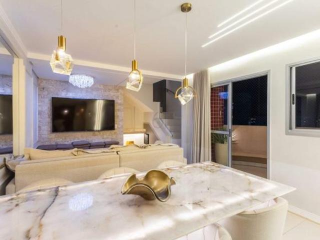 Apartamento Duplex Reformado e Mobiliado | 2 Quartos 1 Suíte | 2 Vagas | 81 m²