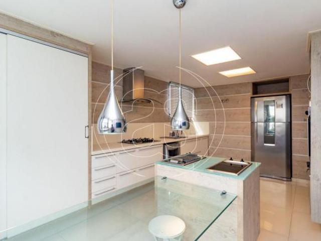 Apartamento Duplex residencial na região de Moema Índios, com 540m², 2 suítes e 4 vagas de garagem!