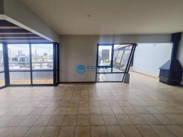 APARTAMENTO DUPLEX TRÊS DORMITÓRIOS SÃO PELEGRINO