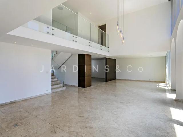 Apartamento Duplex à venda e locação em Moema