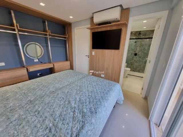 Apartamento duplex à venda na Praia da Enseada Guarujá/SP