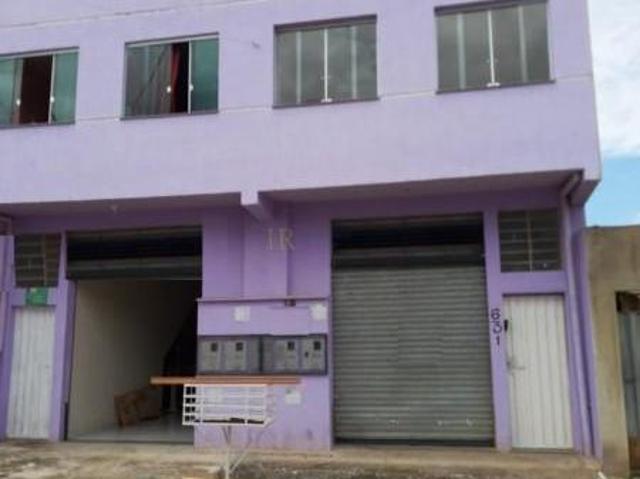 APARTAMENTO E LOJA