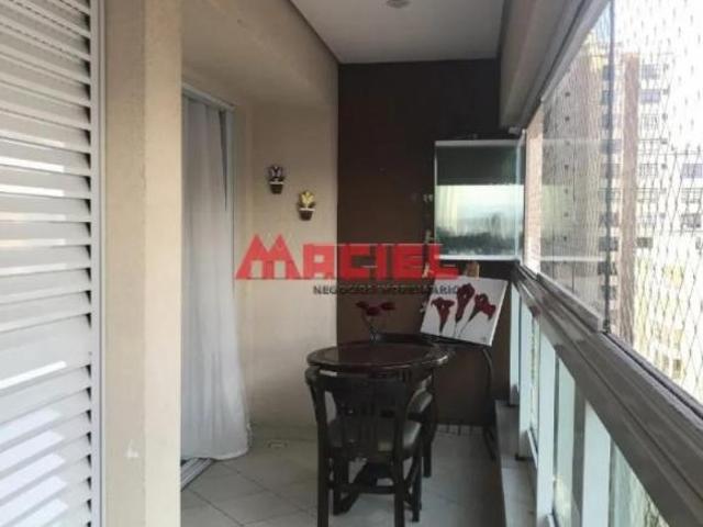 APARTAMENTO ED. FONTANA DI TREVI 4DORM, SUITE E VARANDA