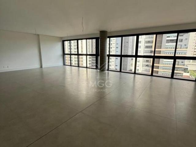APARTAMENTO Edifício Átrio