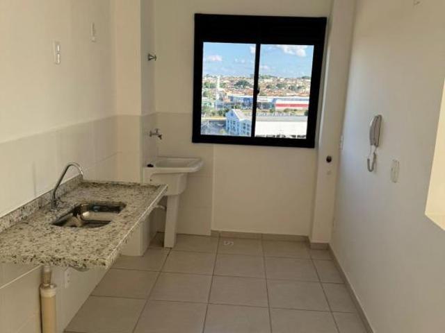 Apartamento Edifício Collis por R$ 300.000,00
