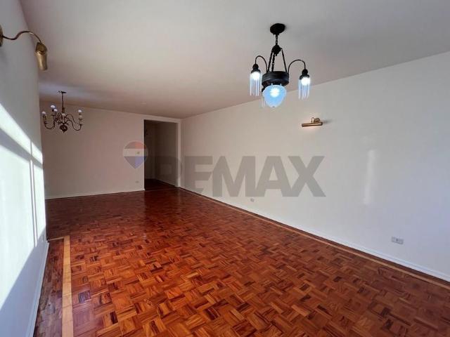 Apartamento Edifício Marcia Teixeira Pinheiros 3 quartos com garagem