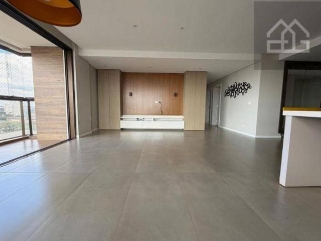 Apartamento, Edificio Parc Lumiere, Centro Cascavel/PR