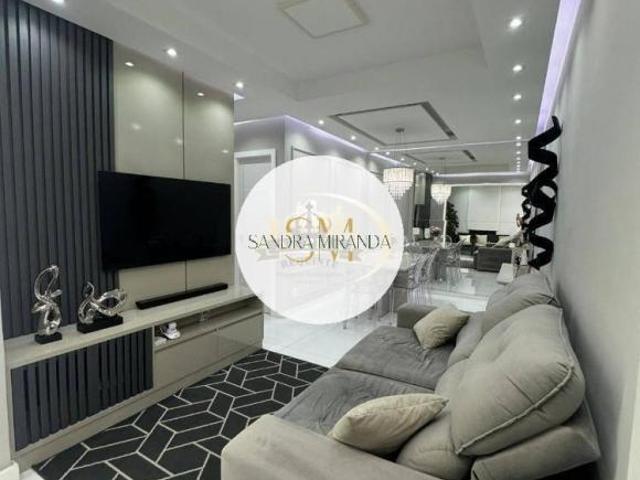 Apartamento, Edificio Royal Park, Alphaville, SP