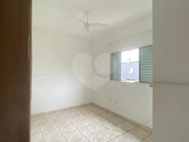 Apartamento em Terras de Santa Teresa, Itupeva/SP de 54m² 2 quartos à venda por R$ 260.000,00