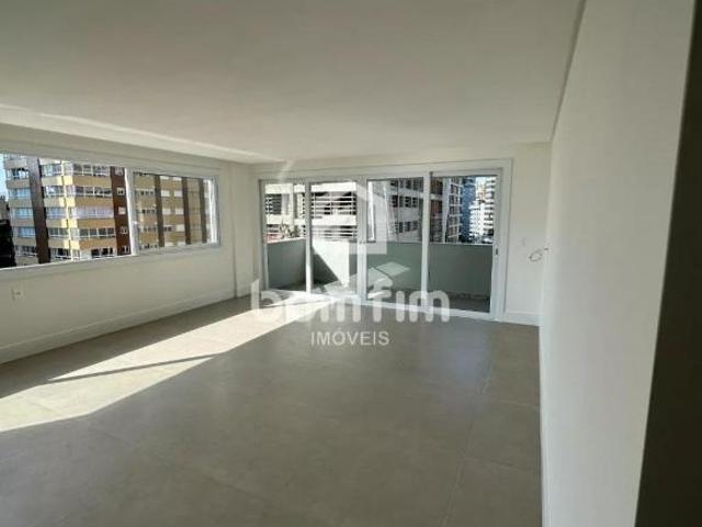 Apartamento em, Torres/RS de 139m² 3 quartos à venda por R$ 1.390.000,00
