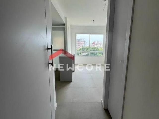 Apartamento em Travessa Carmem Floresta Porto Alegre/RS