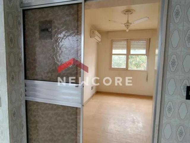 Apartamento em Travessa Escobar Camaquã Porto Alegre/RS