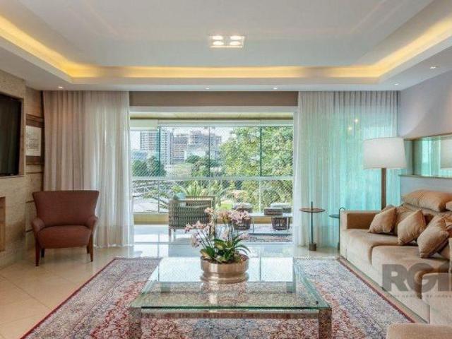 Apartamento em Três Figueiras