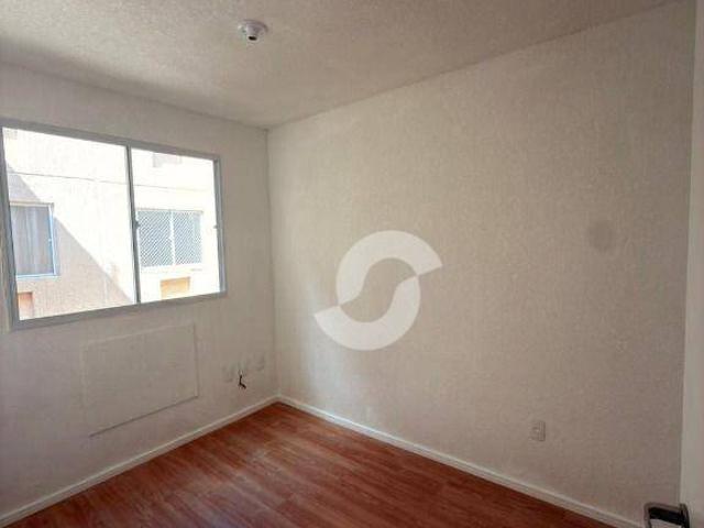 Apartamento em Trindade, São Gonçalo/RJ de 45m² 2 quartos à venda por R$ 159.000,00