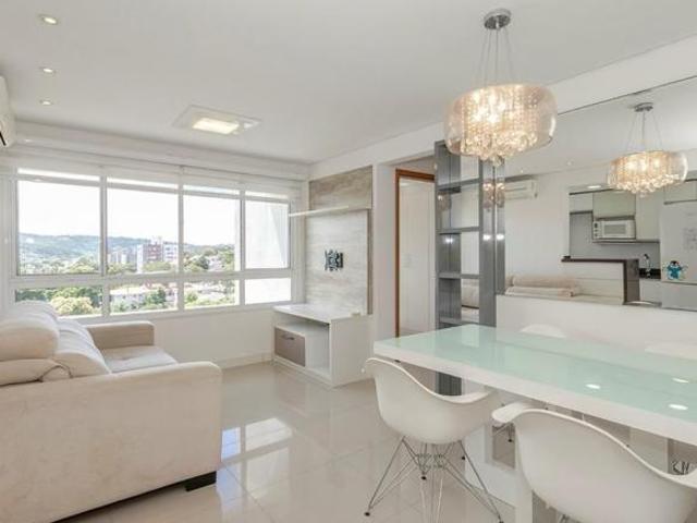 Apartamento em Tristeza
