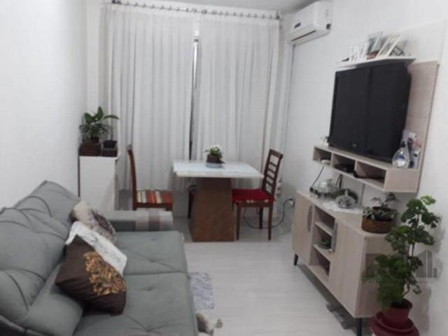 Apartamento em Tristeza