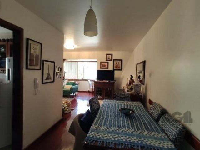 Apartamento em Tristeza