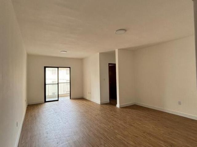 Apartamento em Tupi Praia Grande, SP