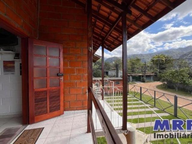 Apartamento em Ubatuba. A 200 metros da Praia do Sapê/Maranduba. Condomínio com lazer