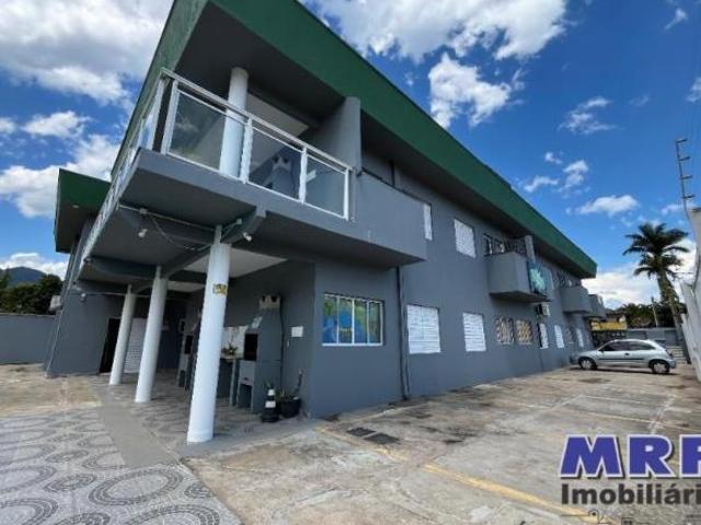 Apartamento em Ubatuba com 2 dormitórios a 800 metros da Praia de Maranduba