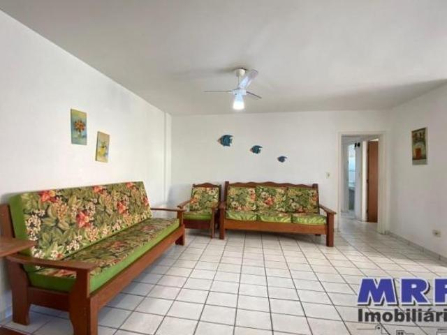 Apartamento em Ubatuba, 150 metros da Praia da Maranduba, com 3 dormitórios