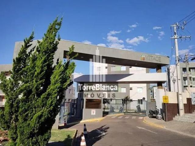 Apartamento em Uvaranas, Ponta Grossa/PR de 55m² 2 quartos à venda por R$ 250.000,00