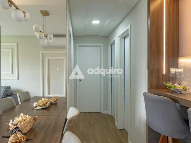 Apartamento em Uvaranas, Ponta Grossa/PR de 62m² 3 quartos à venda por R$ 297.000,00