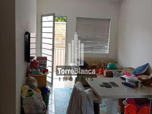 Apartamento em Uvaranas, Ponta Grossa/PR de 39m² 2 quartos à venda por R$ 140.000,00
