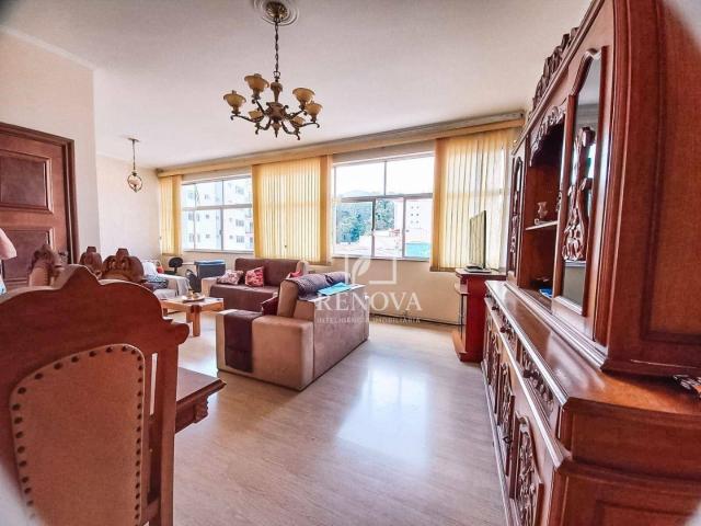 Apartamento em Várzea, Teresópolis/RJ de 107m² 3 quartos à venda por R$ 579.000,00