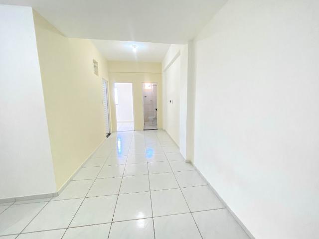 Apartamento em Vicente Pinzon, Fortaleza/CE de 44m² 2 quartos para locação R$ 1.300,00/mes