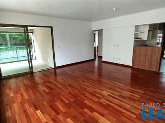 Apartamento em Vila Madalena, São Paulo, SP