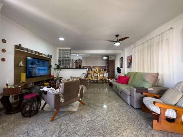 Apartamento em Vila Maia, Guarujá/SP de 145m² 3 quartos à venda por R$ 650.000,00