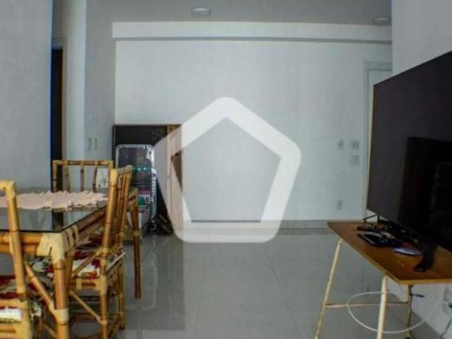 Apartamento em Vila Mascote