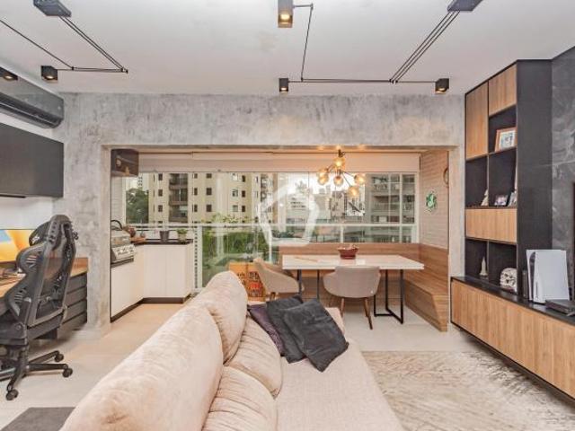 Apartamento em Vila Mariana