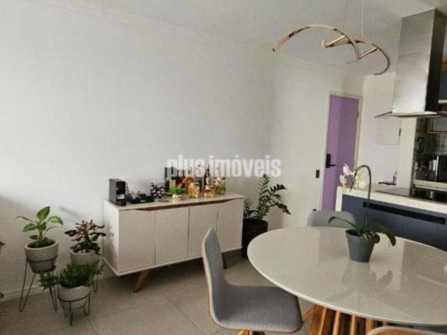 Apartamento em Vila Matilde com 80m²