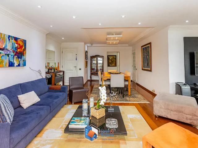 Apartamento em Vila Nova Conceição, São Paulo/SP de 151m² 3 quartos à venda por R$ 2.449.900,00