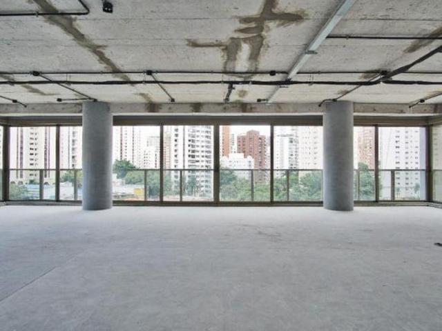 Apartamento em Vila Nova Conceição, São Paulo/SP de 358m² 5 quartos à venda por R$ 11.800.000,00