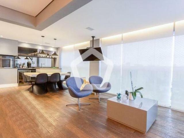 Apartamento em Vila Olímpia