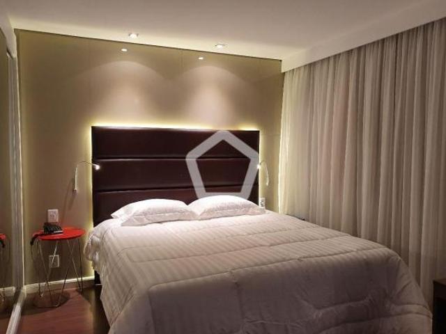 Apartamento em Vila Olímpia