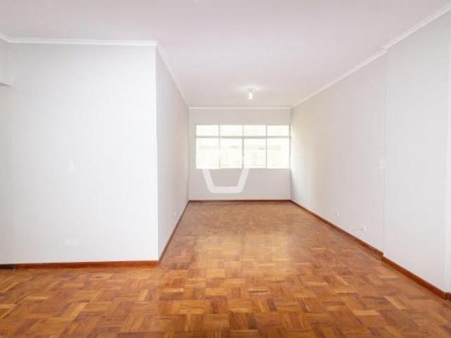 Apartamento em Vila Olímpia