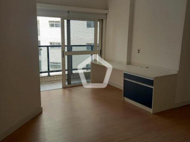Apartamento em Vila Olímpia